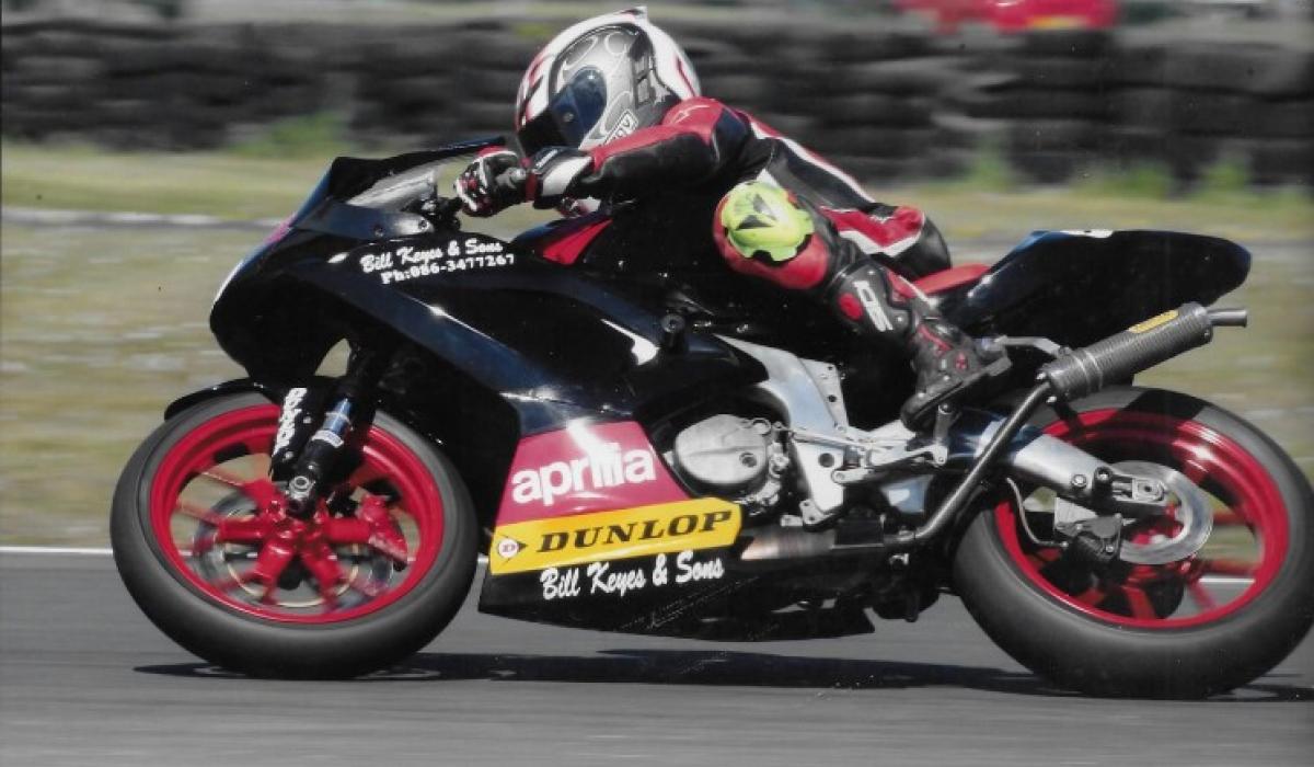 14 - 15 photos charting the rise of Offaly motorcycle racer Kevin Keyes ...