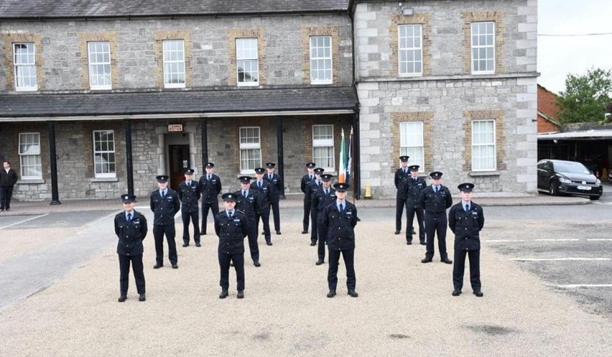 Gardaí stationed in Offaly during pandemic receive official garda ...