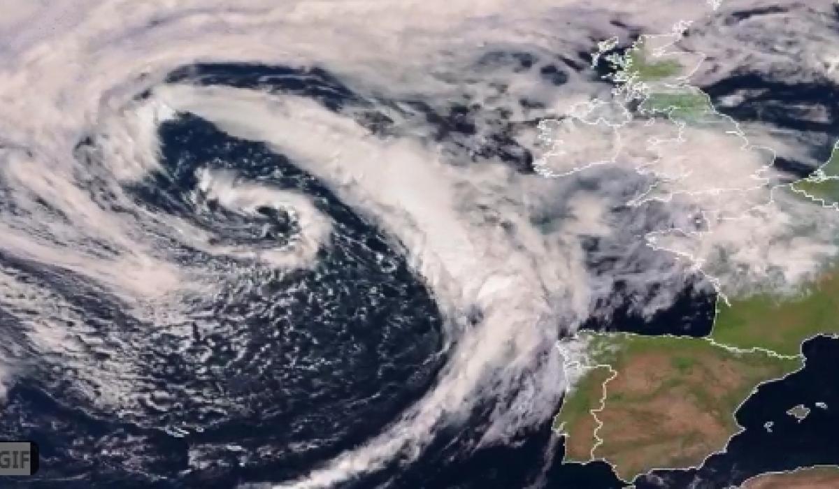 WATCH: Latest satellite images show size of Storm Ellen tracking ...