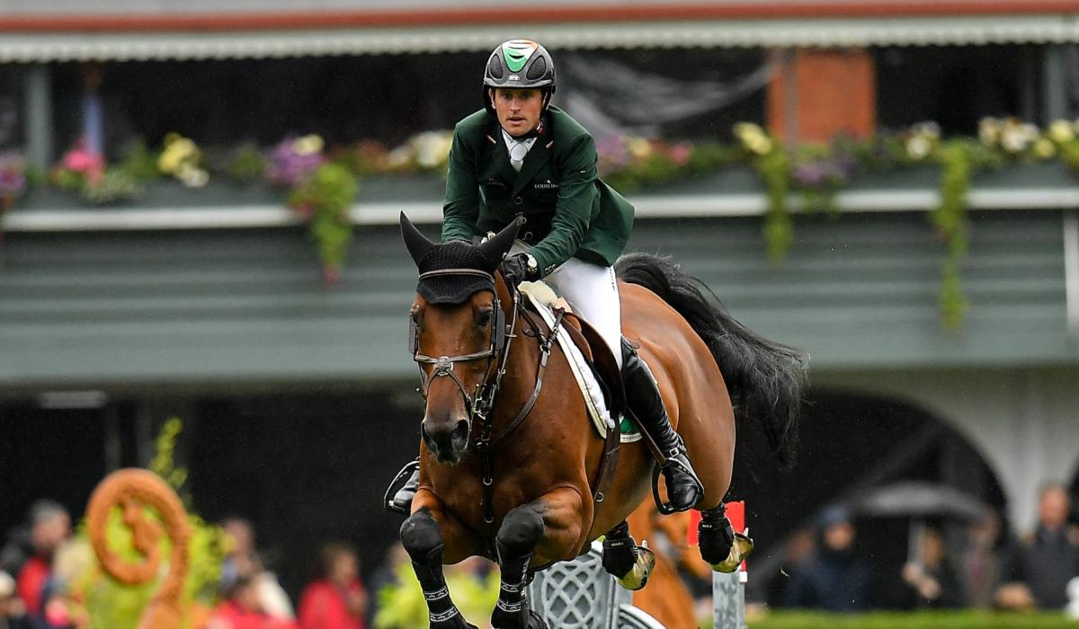 Offaly man officially one of world's top showjumpers - Offaly Live