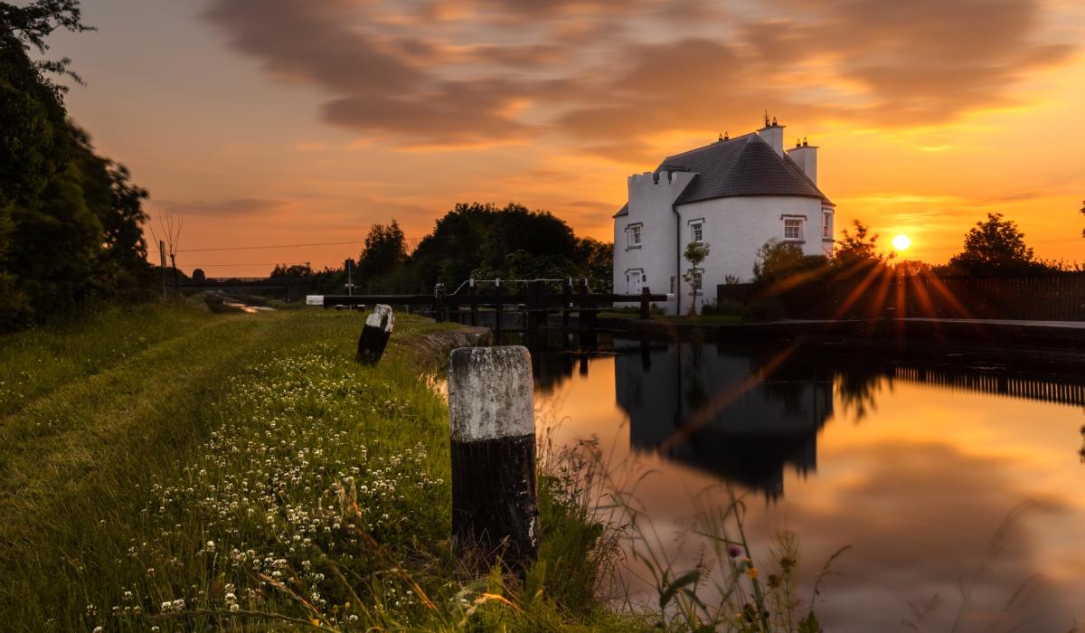 Need for toilet facilities along the Grand Canal in Pullough ...