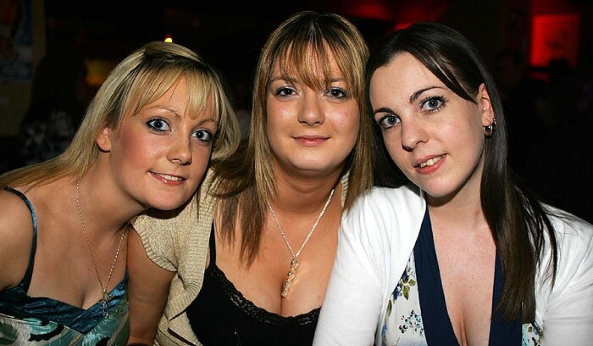 THROWBACK TUESDAY: How many familiar faces will spot in this gallery of pictures from the Offaly ...