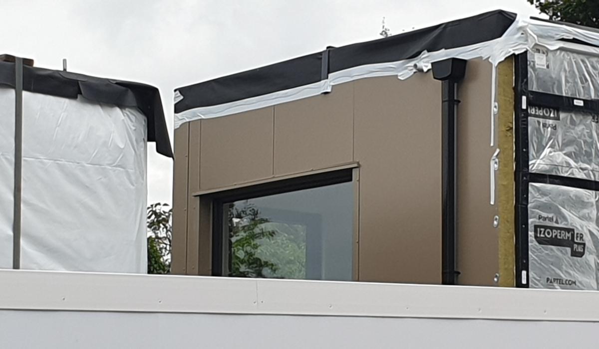 Modular homes being installed on Offaly site for Ukrainian refugees ...