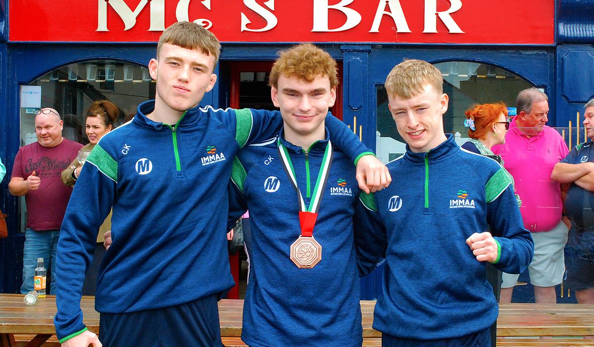 PICTURES: Roscrea Homecoming for local MMA heroes - Offaly Live