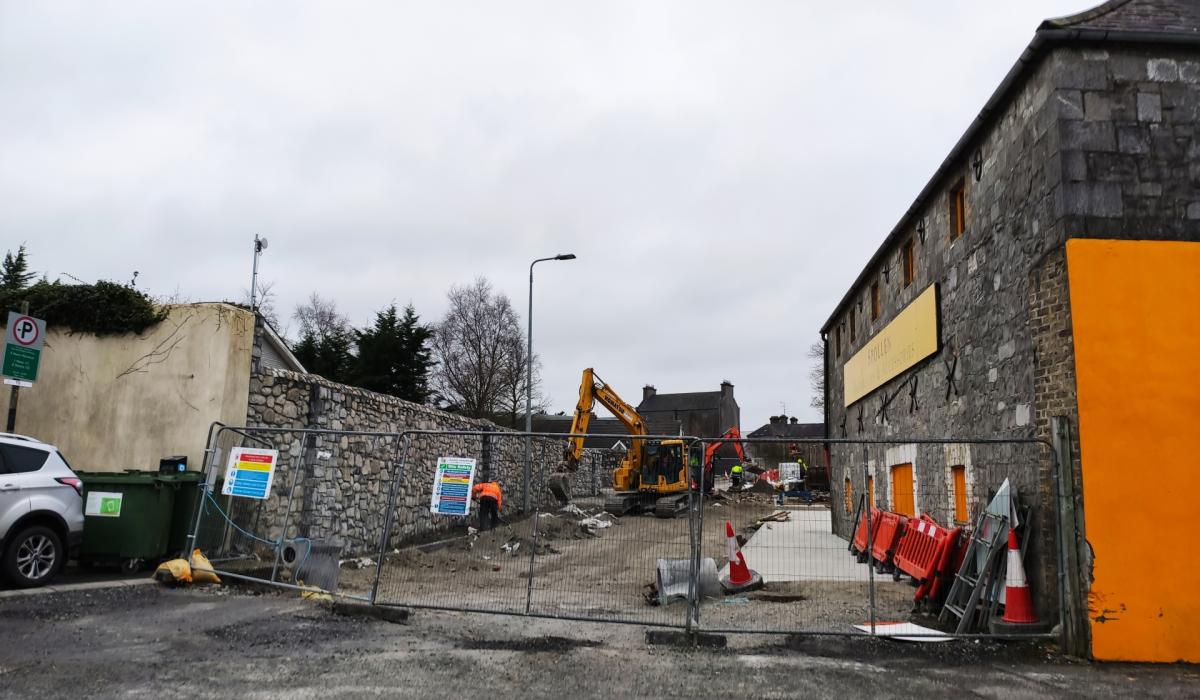 New link road set to open in Tullamore while pedestrian crossing move ...