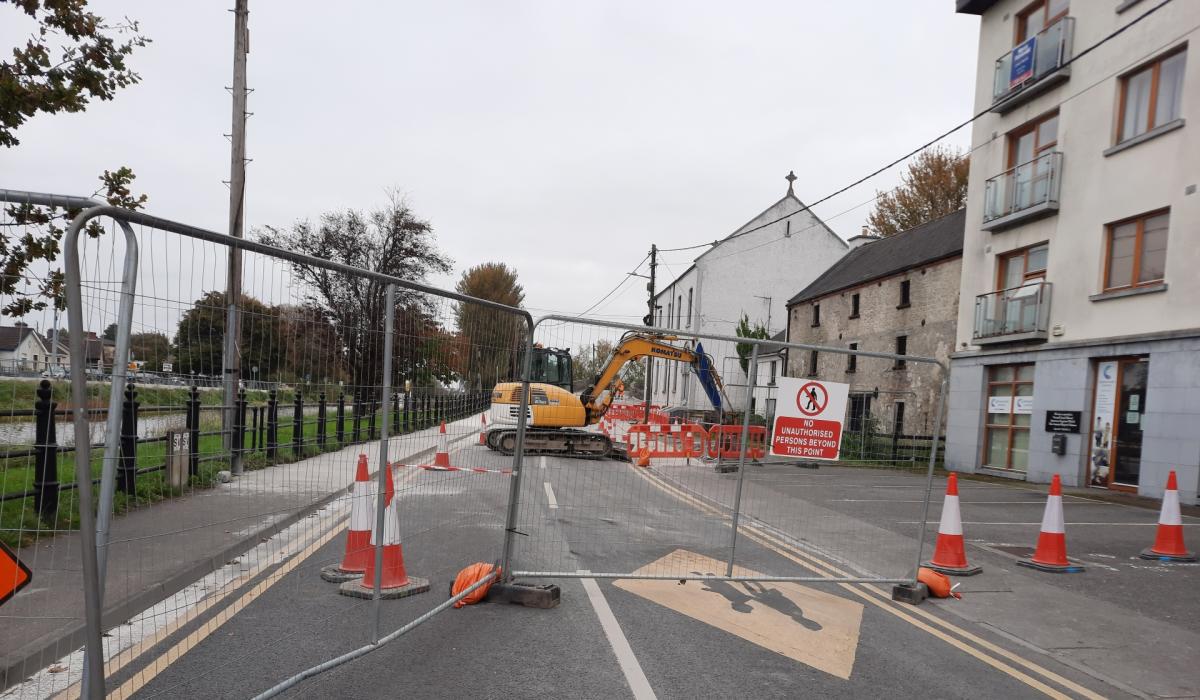 Transformation of historical bridge underway in Tullamore - Offaly Live