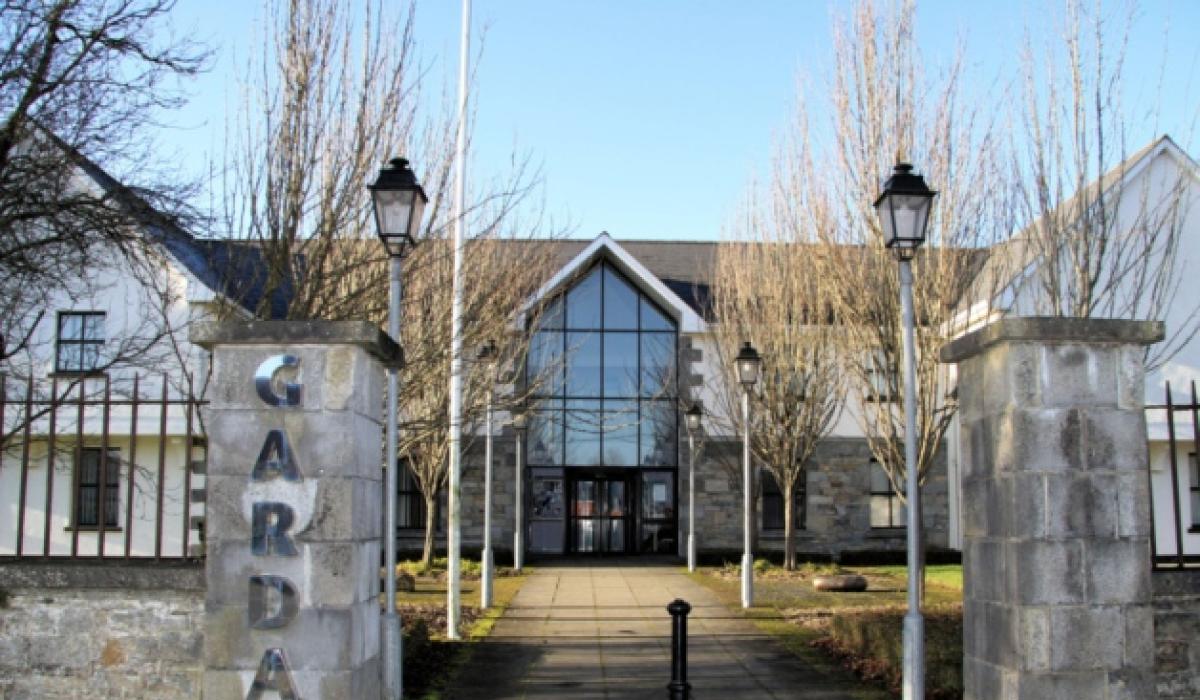 Gardaí launch manhunt following armed robbery in the Midlands - Offaly Live