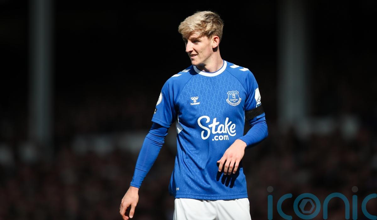 Newcastle complete signing of Everton forward Anthony Gordon - Offaly Live