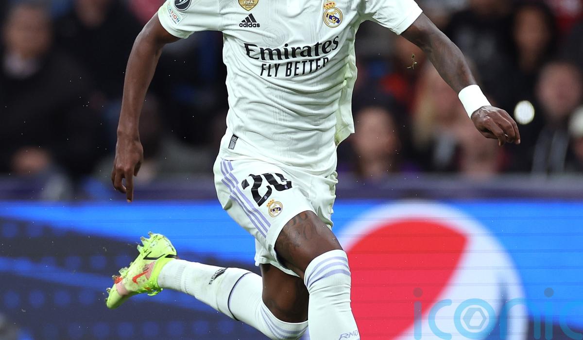 Real Madrid forward Vinicius Junior signs new contract until 2027 - Offaly Live