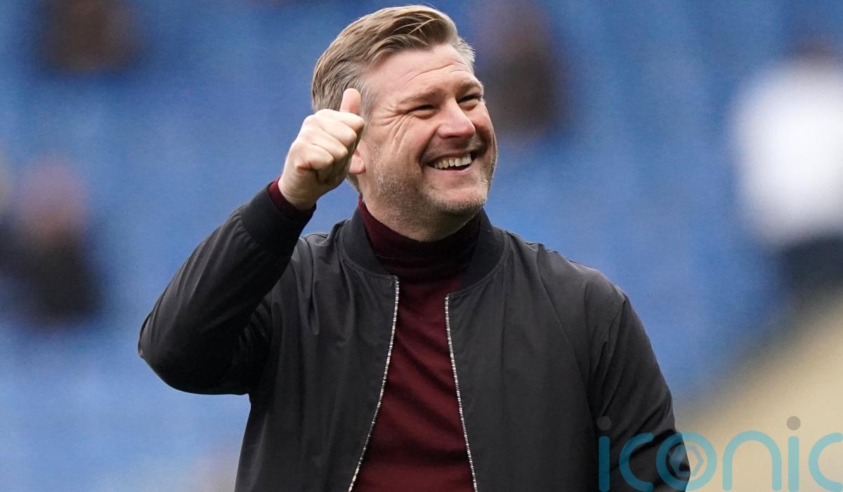 Players deserve the credit and still more to come – Karl Robinson - Offaly Live