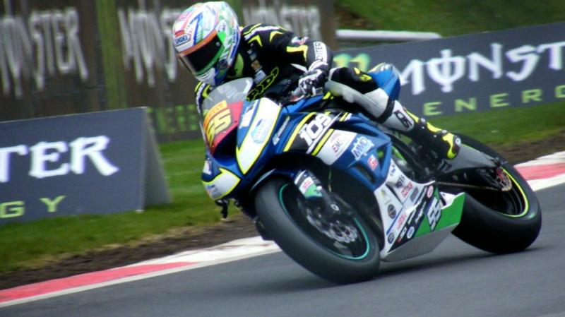 Offaly's Kevin Keyes puts in brave display at Brands Hatch - Offaly Live