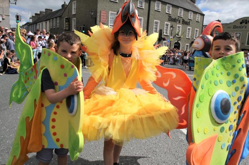 Thousands attend fantastic Vintage Parade in Birr - Offaly Live