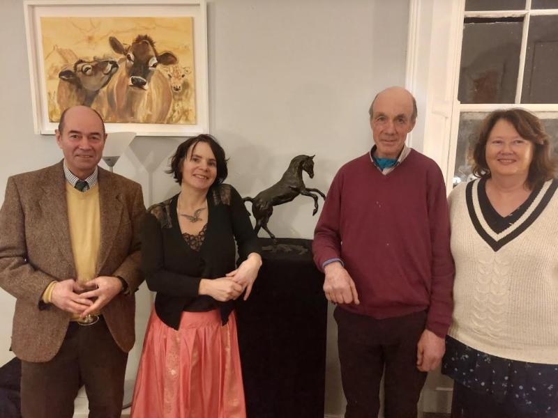 Acclaimed Shinrone equine artist launches exhibition - Offaly Live