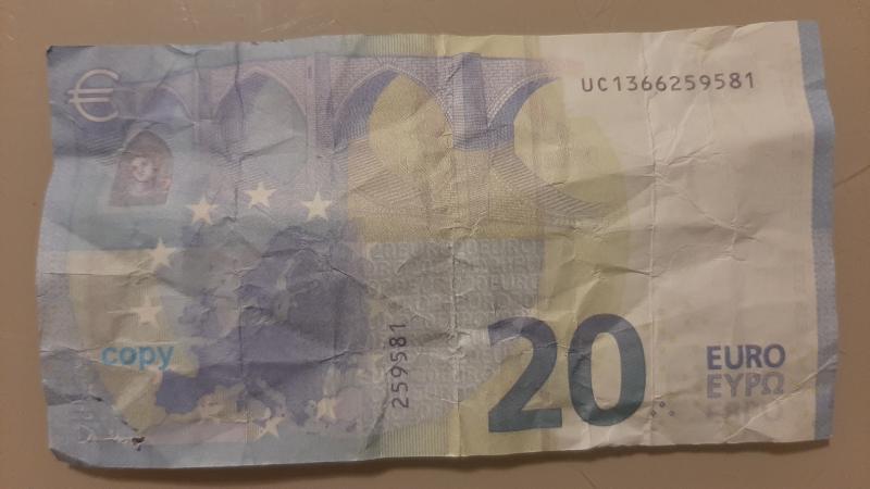 Do you notice anything about this €20 note found in Offaly? - Offaly Live