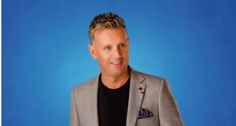 Singing superstar Mike Denver in concert in Offaly - Offaly Live