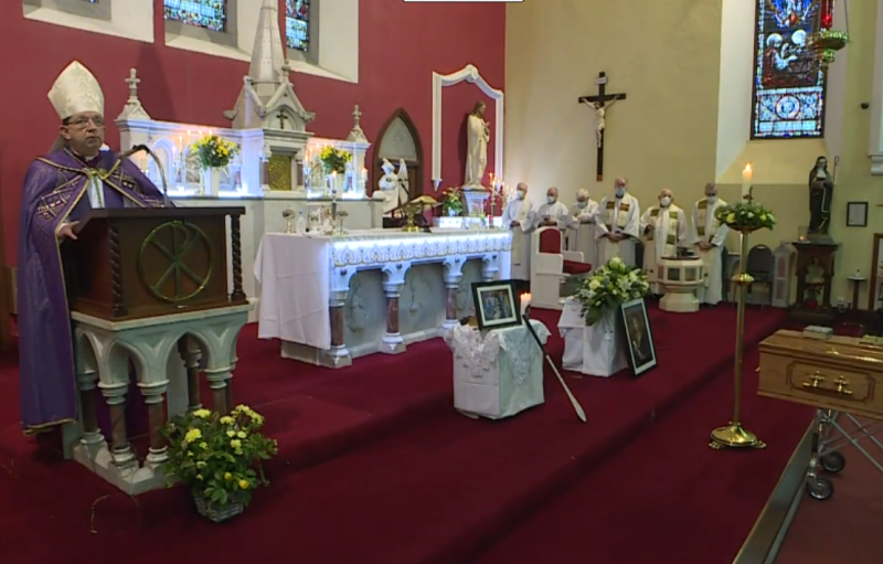 Country unites in grief during funeral of 'wonderful' Ashling Murphy ...