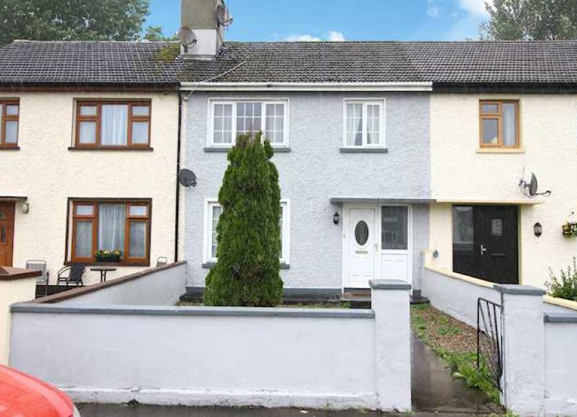 Two Offaly houses sold for less than €85,000 in online auction - Offaly ...