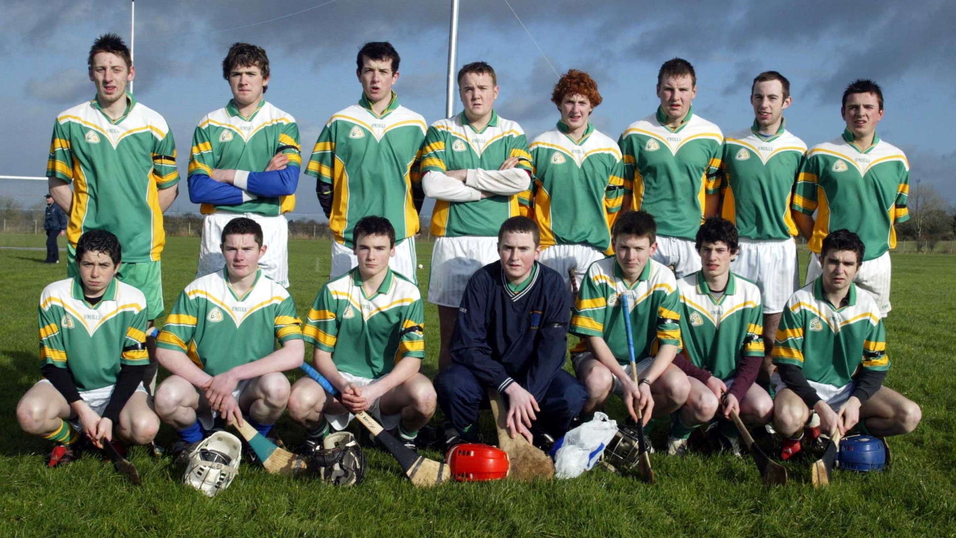 MEMORY LANE: Do you recognise anyone in this gallery of team pictures ...