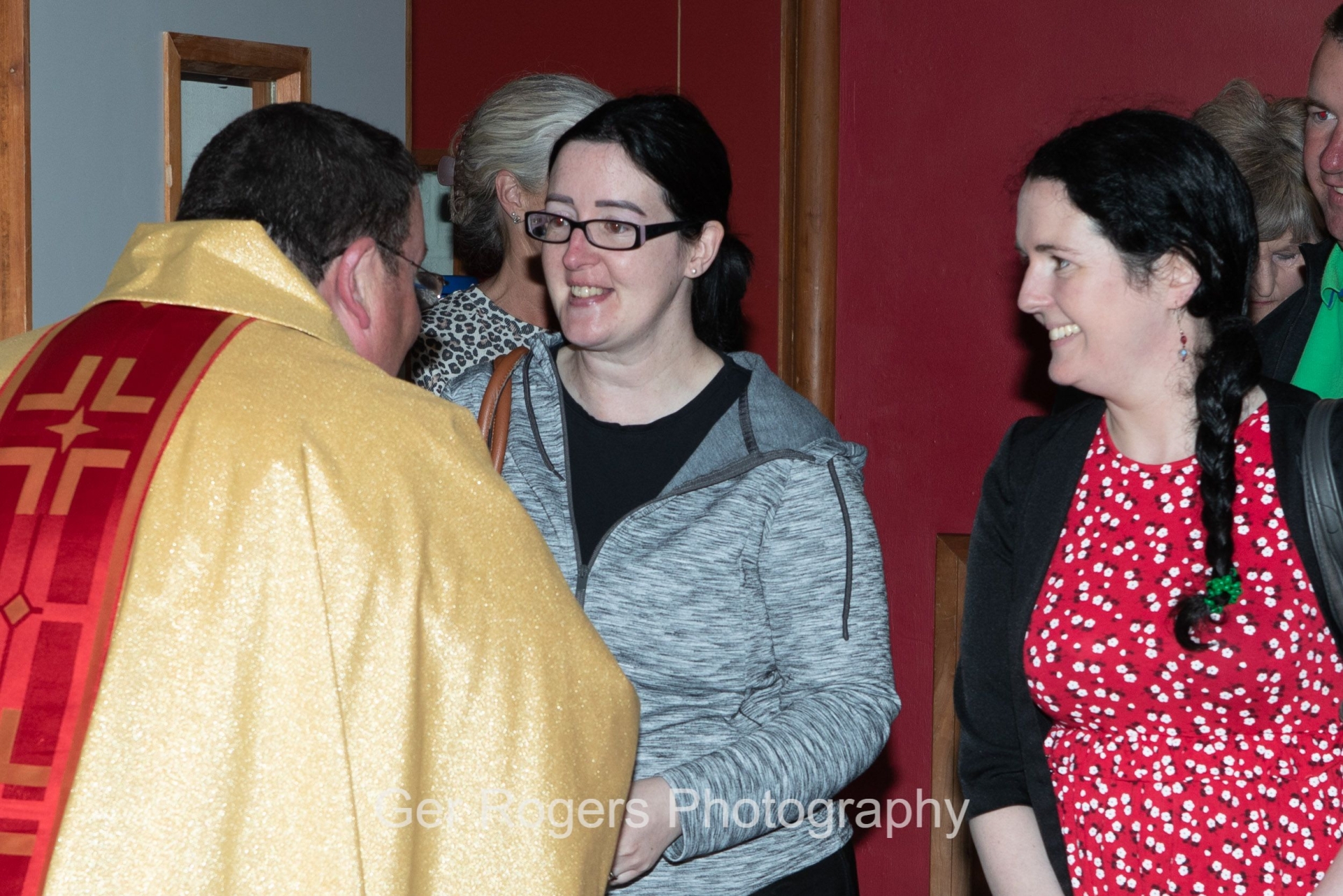 IN PICTURES: Offaly community comes together to give memorable send off ...
