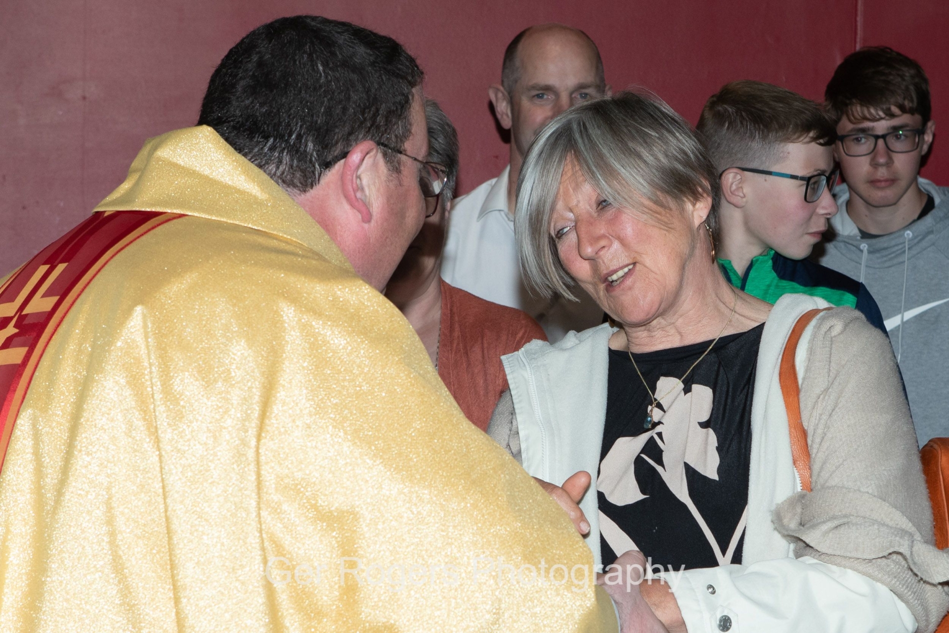 IN PICTURES: Offaly community comes together to give memorable send off ...