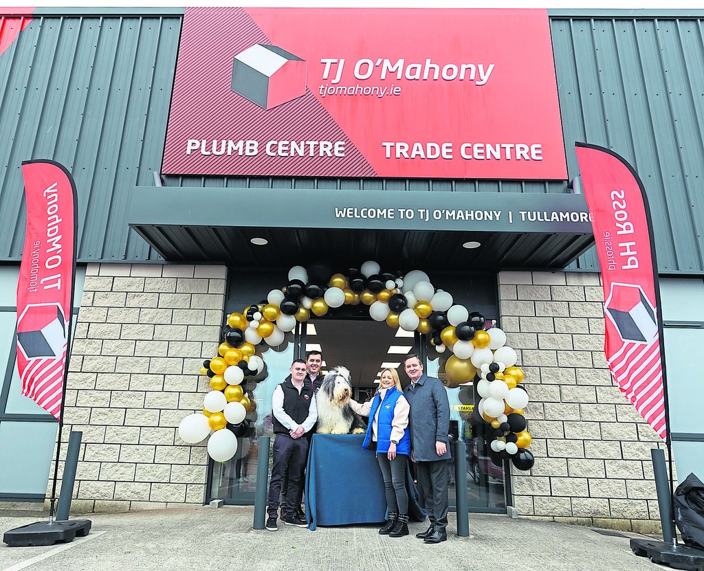 IN PICTURES: Great turnout for the opening of new store in Tullamore ...
