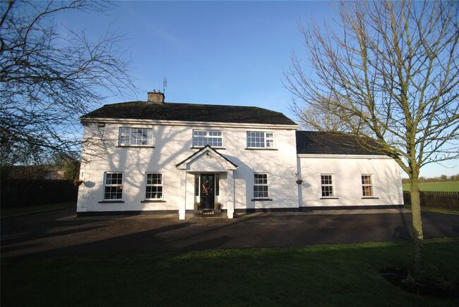 PROPERTY: Impressive and elegant family home in Offaly is now on the ...