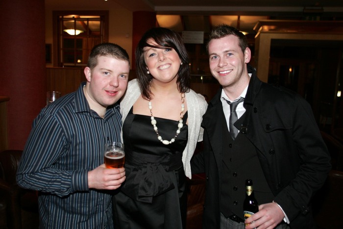 THROWBACK TUESDAY: Out and about for a night on the town in Offaly from ...