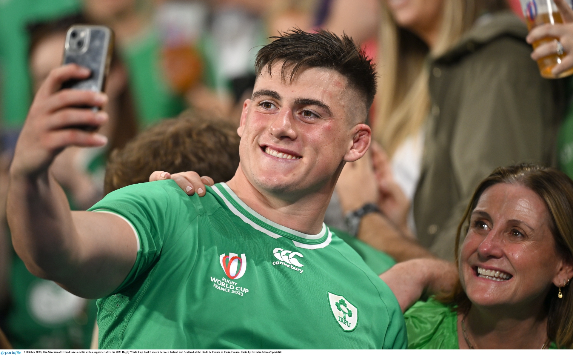 Rugby World Cup crowd pictures: Irish fans celebrate victory over ...