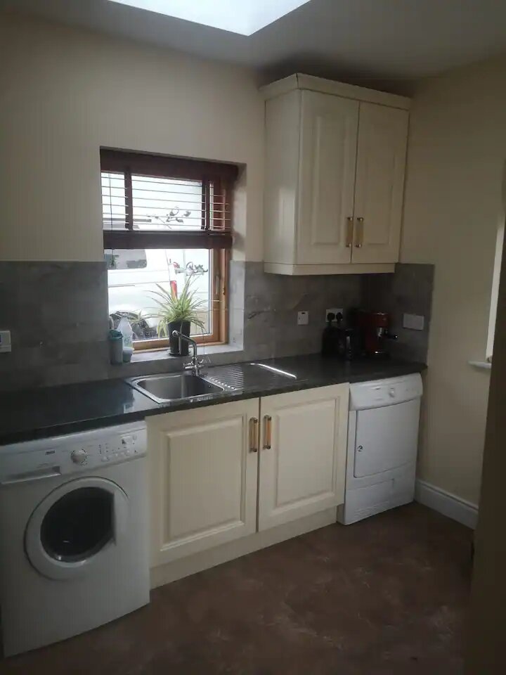 PICTURES: Charming dome accommodation offers striking views of Irish ...