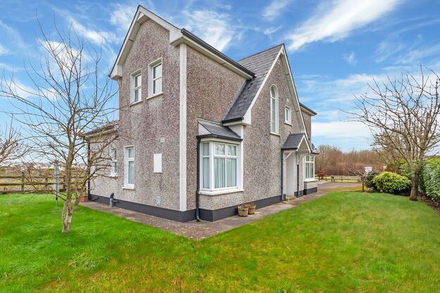 PICTURES: Cleverly designed Carlow house perfect for family for sale ...