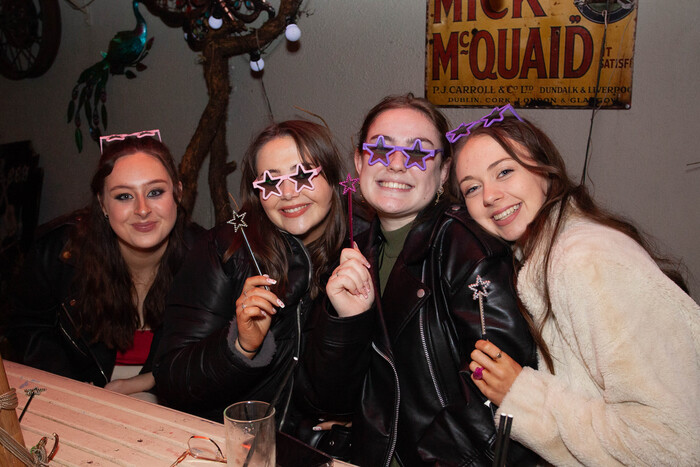 BIG PICTURE SPECIAL: Out and about for a night out on the town on ...