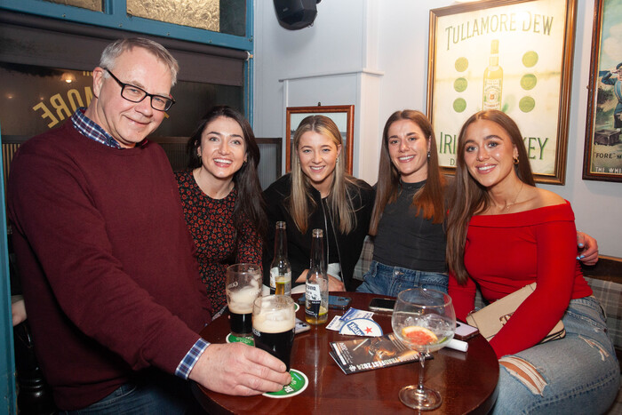 BIG PICTURE SPECIAL: Out and about for a night on the town on Saturday night in Tullamore - Page ...