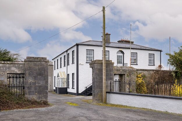 PICTURES: One of the biggest houses in Offaly town hits the market for ...