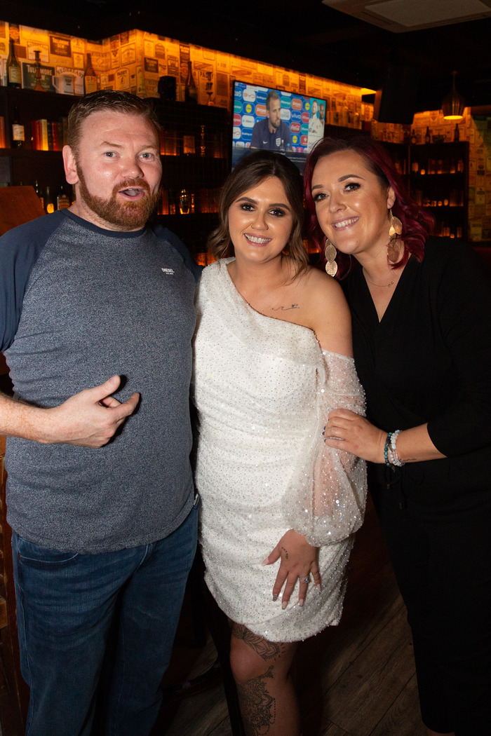 IN PICTURES: Newly married couple in Offaly continue celebration with ...